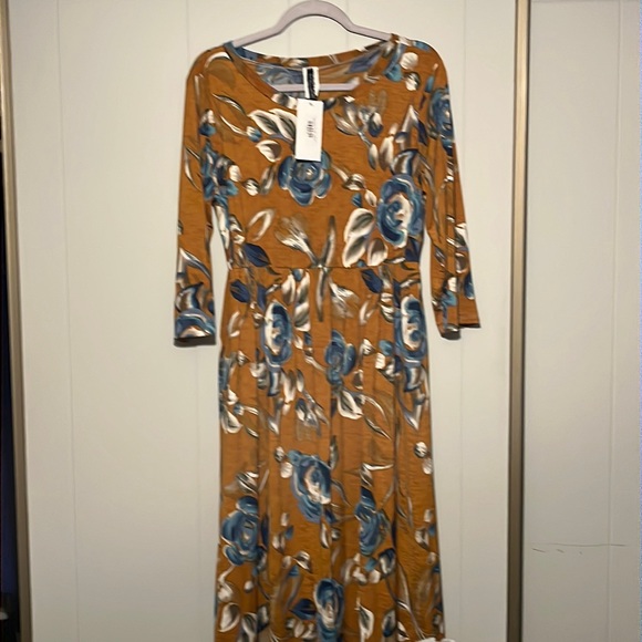 Glitzy Girl | Dresses | Nwt Glitzy Girl Maxi Dress | Poshmark